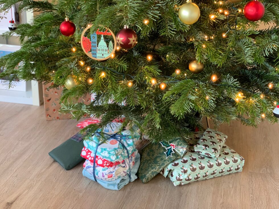 Giving, Swapping, Sharing: How to “gift” reusable nappies for Christmas ...